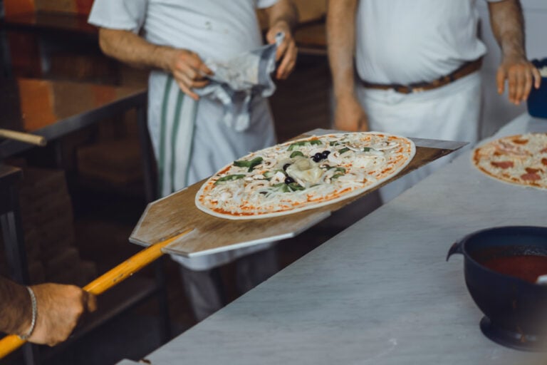 Wood vs Metal Pizza Peel - 2026 Comparison