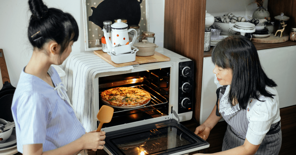 6 Different Types Of Pizza Cutters - 2024 Update