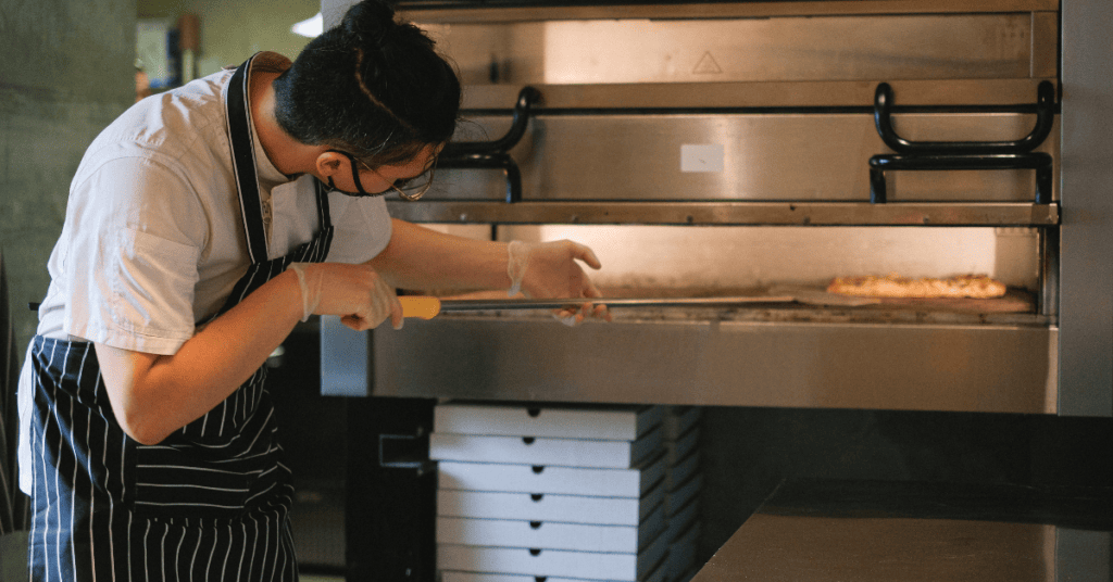 9 Different Types of Pizza Dough